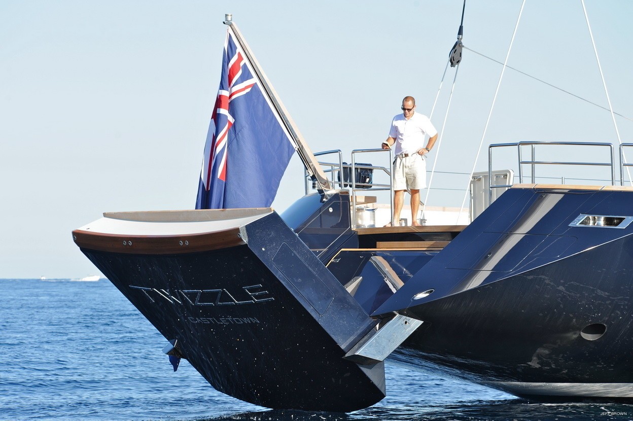 Yacht TWIZZLE, Royal Huisman | CHARTERWORLD Luxury Superyacht Charters